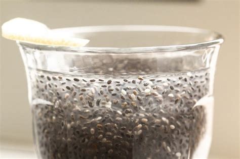 კოქტეილი ჩია ფრესკა იდეალური სასმელი მუცლის არეში ცხიმების დასაწვავად სასარგებლო რჩევები