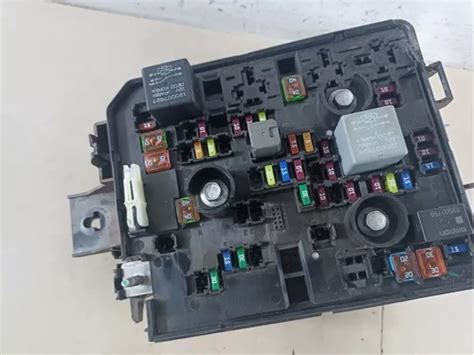 caixa de fusível gm onix prisma spin 52126000 cpp original