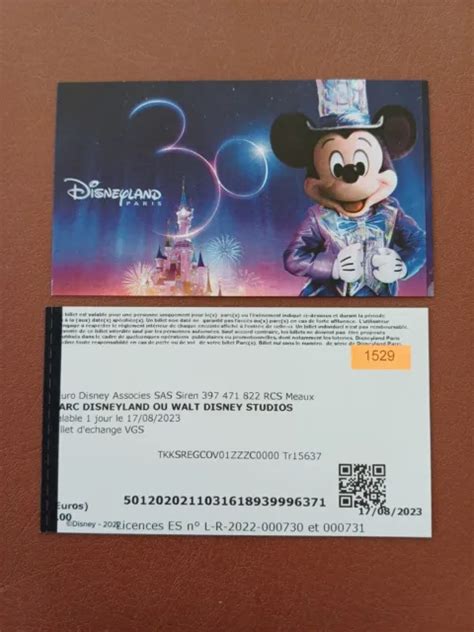 Disney Disneyland 30 Year Old Mickey 08 2023 Versus Vgs 1 Park Ttb £3