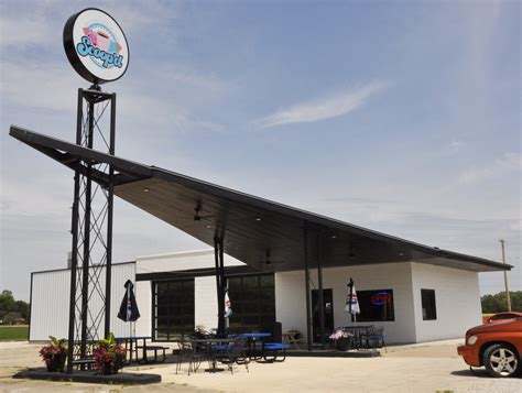 Illinois Icebox And Modern Gas Stations