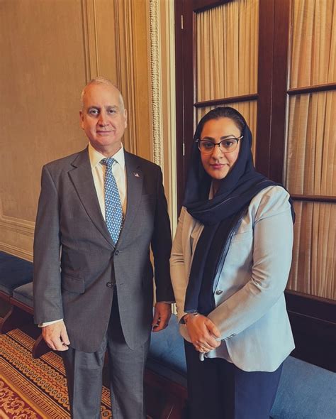 Mp Naheed Ahmadi Farid Ahmadinaheed • Instagram Photos And Videos