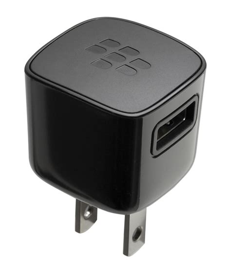 First Look New Blackberry Usb Power Plug Is Hot Ships With Blackberry Pearl G And Future