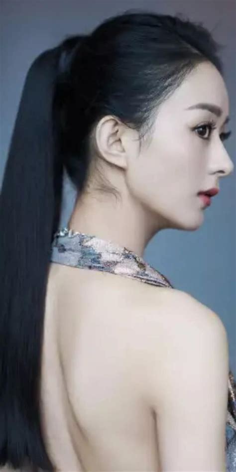 Zhao Liying's new stills are exposed, from too rustic to too foreign, look at the transformed ...
