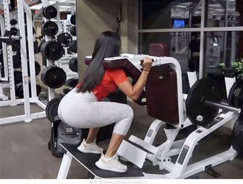 여자 남자 헬스 하체 근력 운동 루틴 추천 브이스쿼트 머신 레그익스텐션 파워 레그프레스 라잉레그컬 실내 기구 이름 순서 사용법 네이버 블로그