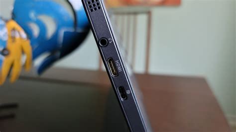 Eyes On Review ASUS ZenScreen Go MB AWP Portable Monitor Technical Fowl