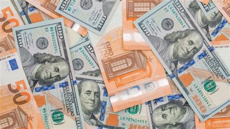 რა ღირს დოლარი და ევრო დღეს ვალუტის კურსი