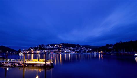 무료 사진 포트 도시 밤 바다 물 빛 여름 밤 보트
