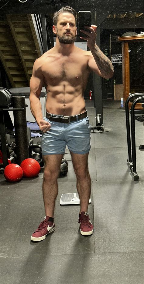 Do You Like Daddys Shorts Scrolller