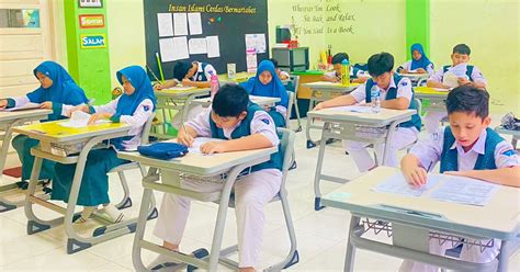 Penilaian Akhir Semester Class Meeting Dan Pembagian Rapor Pas Smp Global Madani Sekolah
