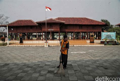 Rumah Si Pitung Yang Sohor Pengunjungnya Juga Turis Asing