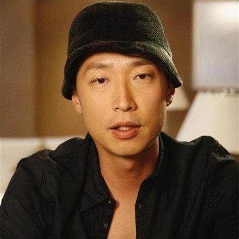 最帅康熙”马浚伟：49岁北大毕业，51岁成公务员，如今不婚不育 知乎