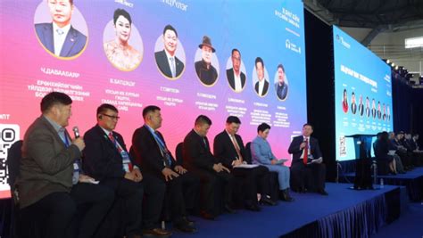 “Бүсийн онцлог харьцуулалт” сэдэвт хэлэлцүүлгийн Модератороор