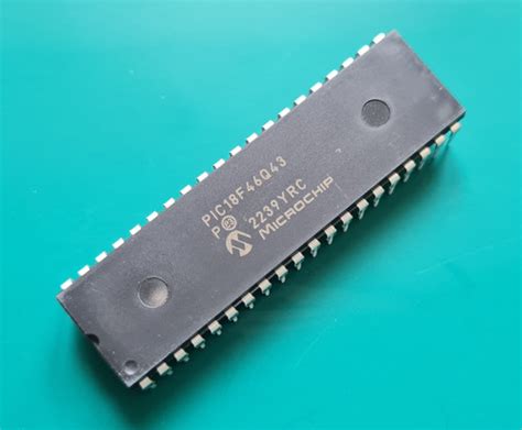 Microchip PIC18F46Q43 64MHz 64K ROM 4K RAM PIC Microcontroller 40 Pin DIP Electronics Kit Shop