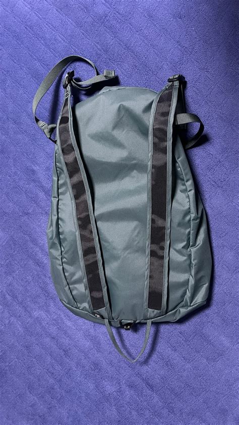 아크테릭스 헬리아드10 백팩 후루츠패밀리