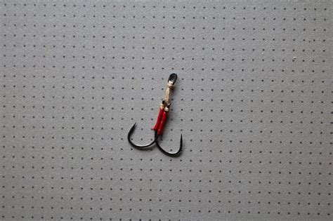 How To Make Twin Assist Hooks