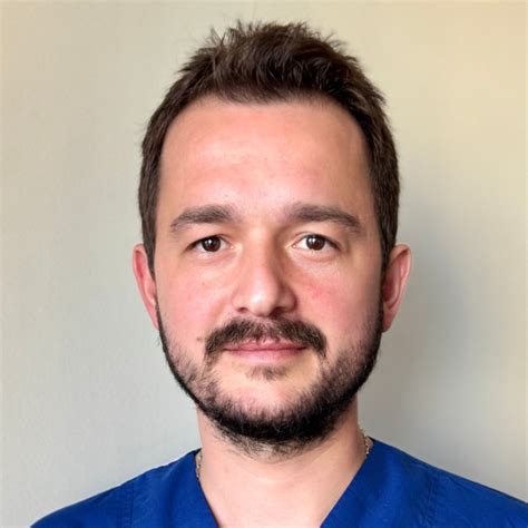 Д р Ферди Ковач ортопед Аджибадем Сити Клиник варна