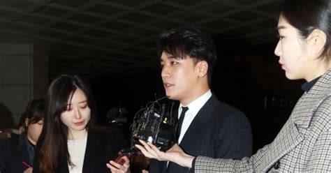 승리 경찰서 자진 출석