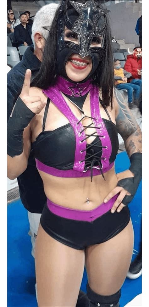 Couple More Pics Of Sexy Star From Fans Rsexystarll