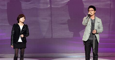 [포토] 박신양 직접 작사한 노래 들리나요 정인과 함께 부르며