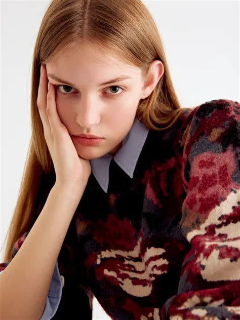 모델 No227 스포트라이트