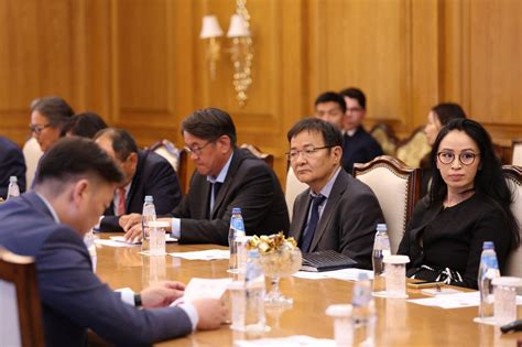 Г Занданшатар Эдийн засгийн хөгжлийн зөвлөлийн яриа бодлого болж гарах учиртай