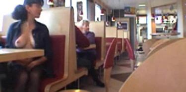 Flashing Tnaflix Porn Videos