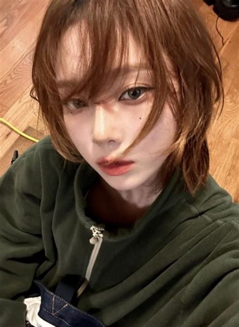 더쿠 이거 정확히 어떤 색깔 염색일까 붉은 갈색