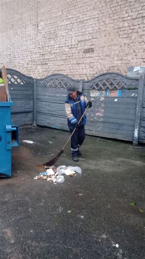 Сегодня 05 10 2022 на территории ООО ЖКС №1 Фрунзенского района