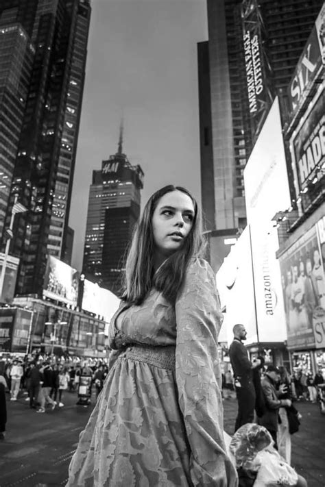 Catherine Peltier Modeling Copyright 2014 Chris Widick Photography Facebook