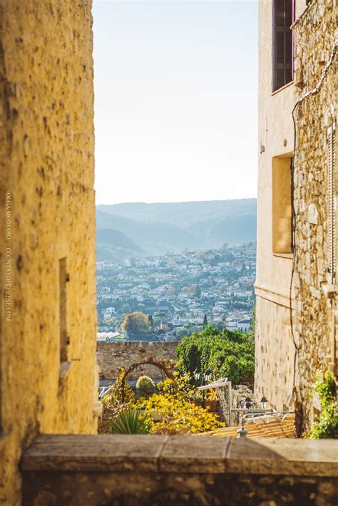 Живописный Французский городок Сен Поль де Ванс Лазурный берег