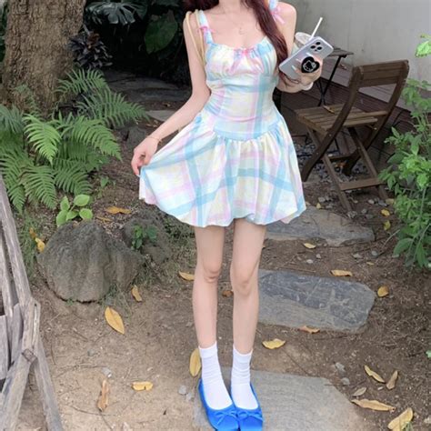 라미에르 모네빈 페미닌 바캉스 러블리 페크 나시 리본 미니 원피스