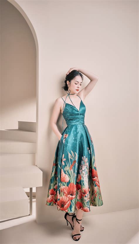 Adele Dress Đầm Hai Dây Ngực đổ In Họa Tiết Darling Diva Vn