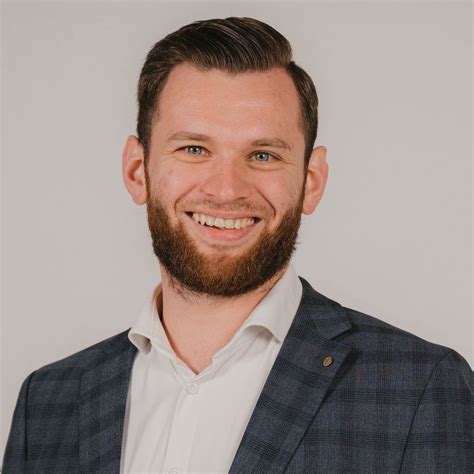 Maximilian Geisel Vertriebsleiter Dvag Deutsche Vermögensberatung Aktien Gesellschaft Xing