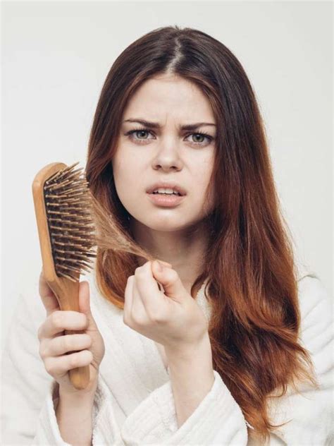 Signs Of Thyroid Imbalance In Females