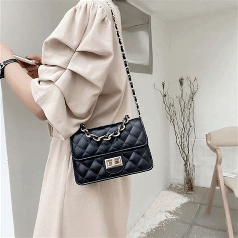 당일출고🚀 묶음할인 여성 플랩 스퀘어백 퀄팅 금장 체인 패션 크로스백 And 토트백 직장인 대학생 여행 데이트 데일리룩 미니백 에이블리