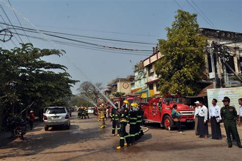 အောင်လံမြို့၌ မီးဘေးအန္တရာယ်ကြိုတင်ကာကွယ်ရေး အသိပညာပေးဟောပြောခြင်းနှင့