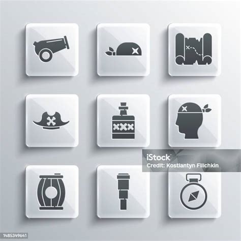 망원경 망원경 렌즈 나침반 해적 선장 알코올 음료 럼주 화약 배럴 모자 대포 및 보물지도 아이콘을 설정합니다 벡터 가공의 인물에 대한 스톡 벡터 아트 및 기타 이미지