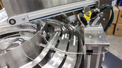 Industrial Automation Products Parts Feeding Solutions For Assembly