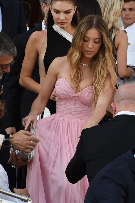 The Real Reason Sydney Sweeney Went To Jeff Bezos And Lauren Sánchezs