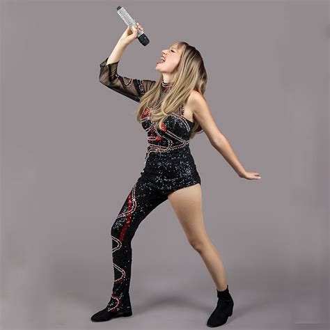Hire A Taylor Swift Tribute Band Scarlett Entertainment