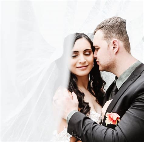 V A N G R A A N F O V A N G R A A N F O T O And F I L M