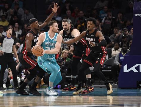 Heat Survive Late Wobble Hold Off Hornets Reuters