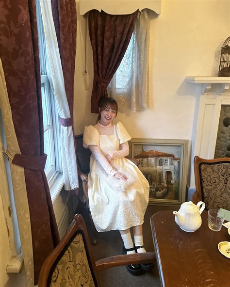 Nyom ニョム Nyomofficial • Instagram Photos And Videos