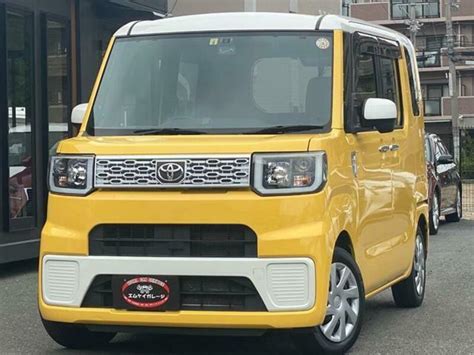 Chrysler Pixis Mega Used Cars For Sale Sbi Motor Japan