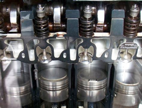 How To Use A Compression Tester