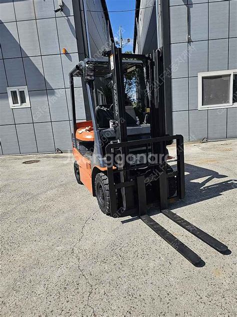 밧데리좋은 도요타 좌식 7fb 15톤 전동지게차 저렴 산업자재 중고나라