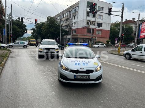 От последните минути Загадъчен джип е изоставен на кръстовище във Враца полицията издирва