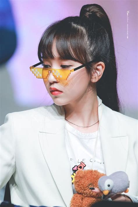 10 Times Twices Mina Looked Drop Dead Gorgeous In Glasses And