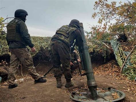 На Донеччині прикордонники знищили бліндаж із окупантами ВІДЕО Новости Section Ukr Net