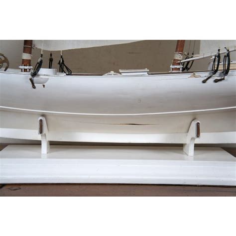 Vintage America Nautical Maritime Model Sailboat Scooner Yacht Clipper